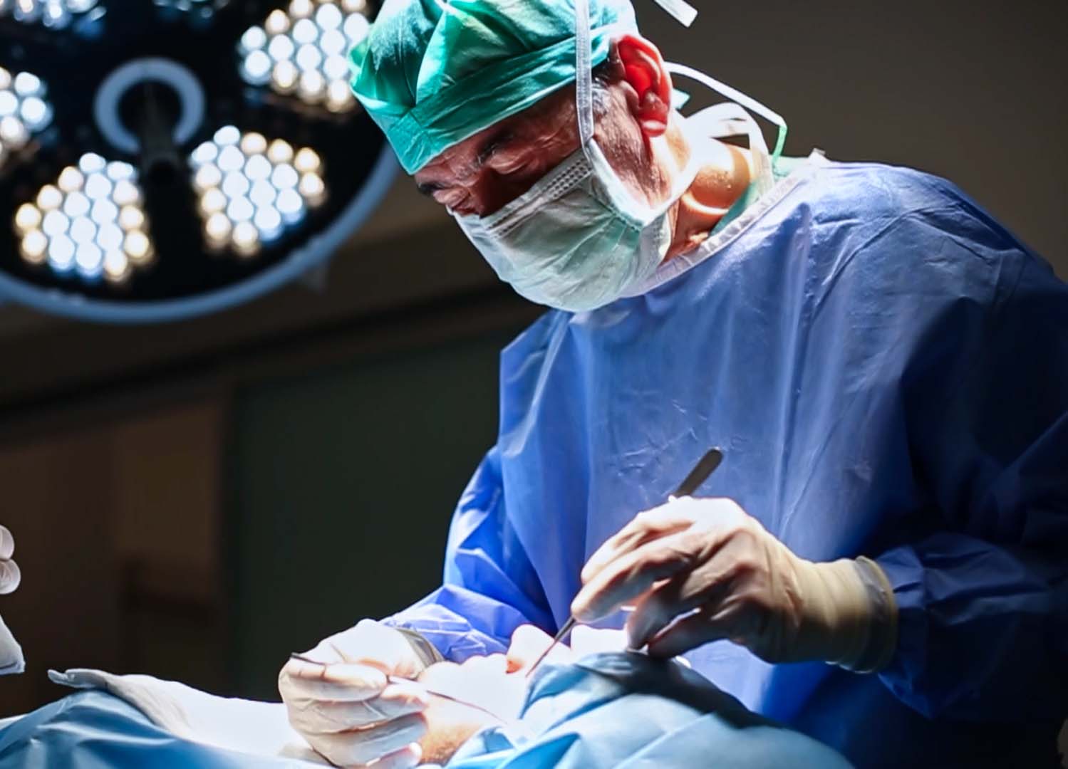 Plastic Surgery - Reference Aesthetics